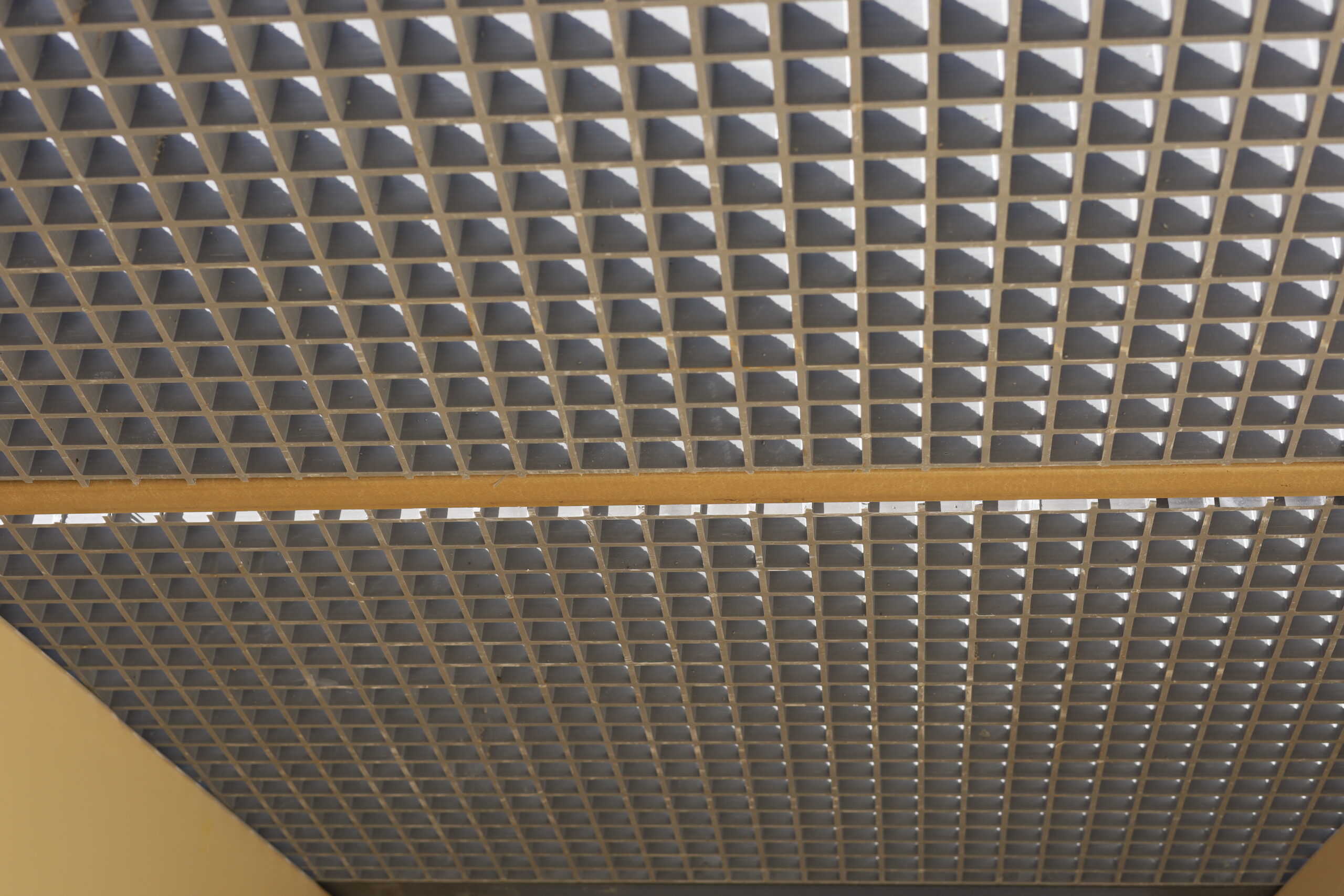 36-inch Parshall Flume Design - Virtual Polymer Compounds, LLC