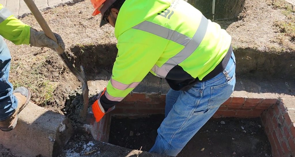 Storm Drain Manhole Cover - Virtual Polymer Compounds, LLC